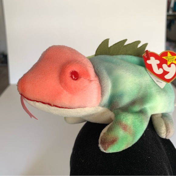 Ty | Toys | Vintage Ty Beanie Baby Iggy The Iguana With Mint Swing Tag ...
